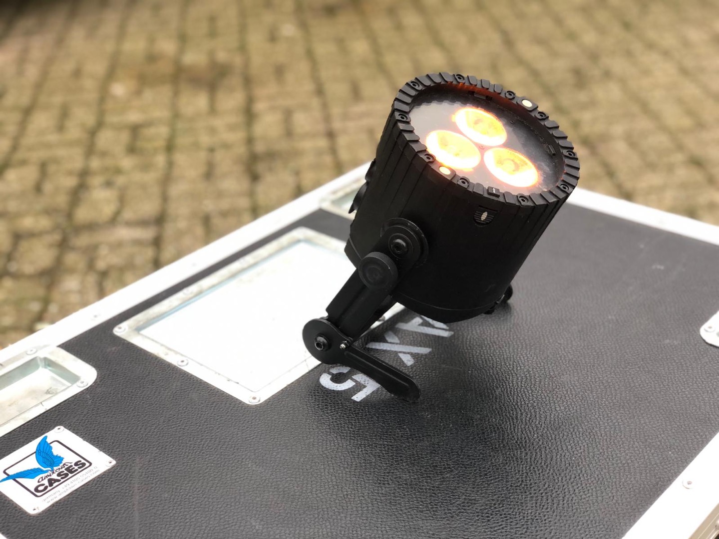 Astra AX5 Tripple PAR kku-LED Scheinwerfer 8er Tour-Pack | 5300 EUR - Gebrauchte ...